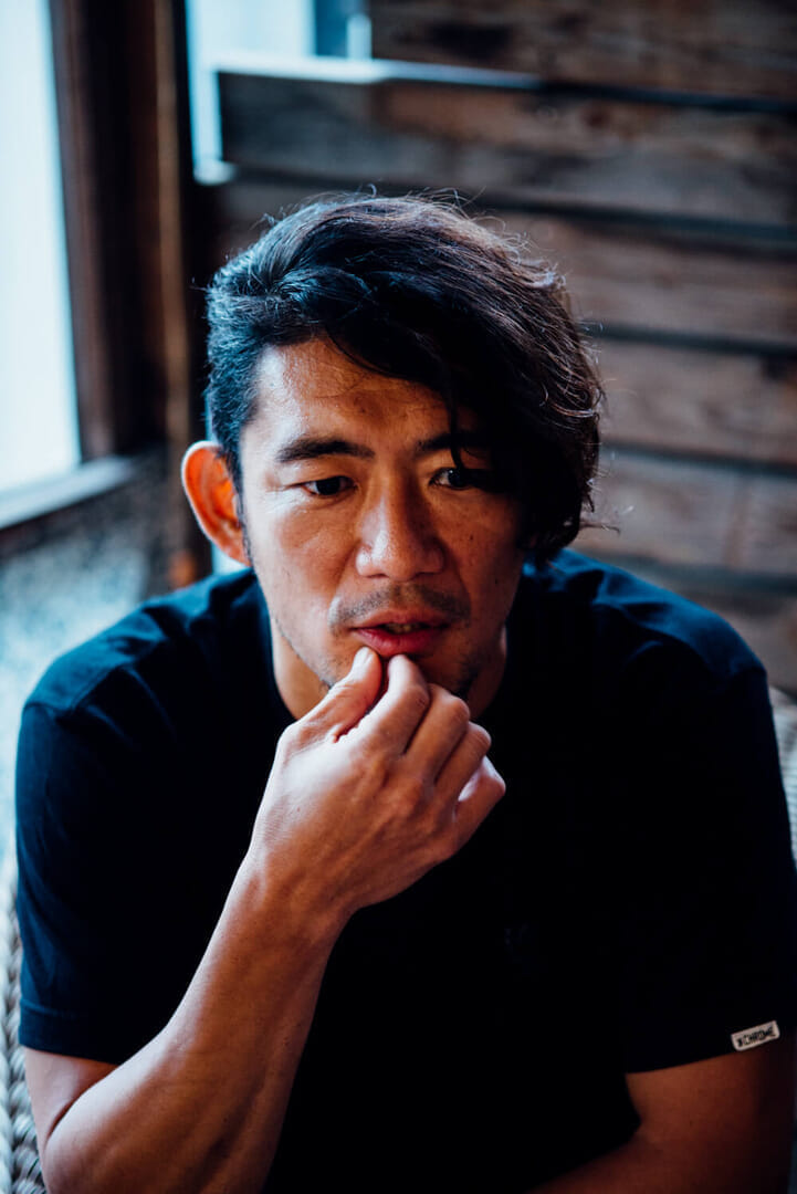 生きて死ぬことを歌う。TOSHI-LOW（BRAHMAN、OAU） | feature | HOUYHNHNM（フイナム）