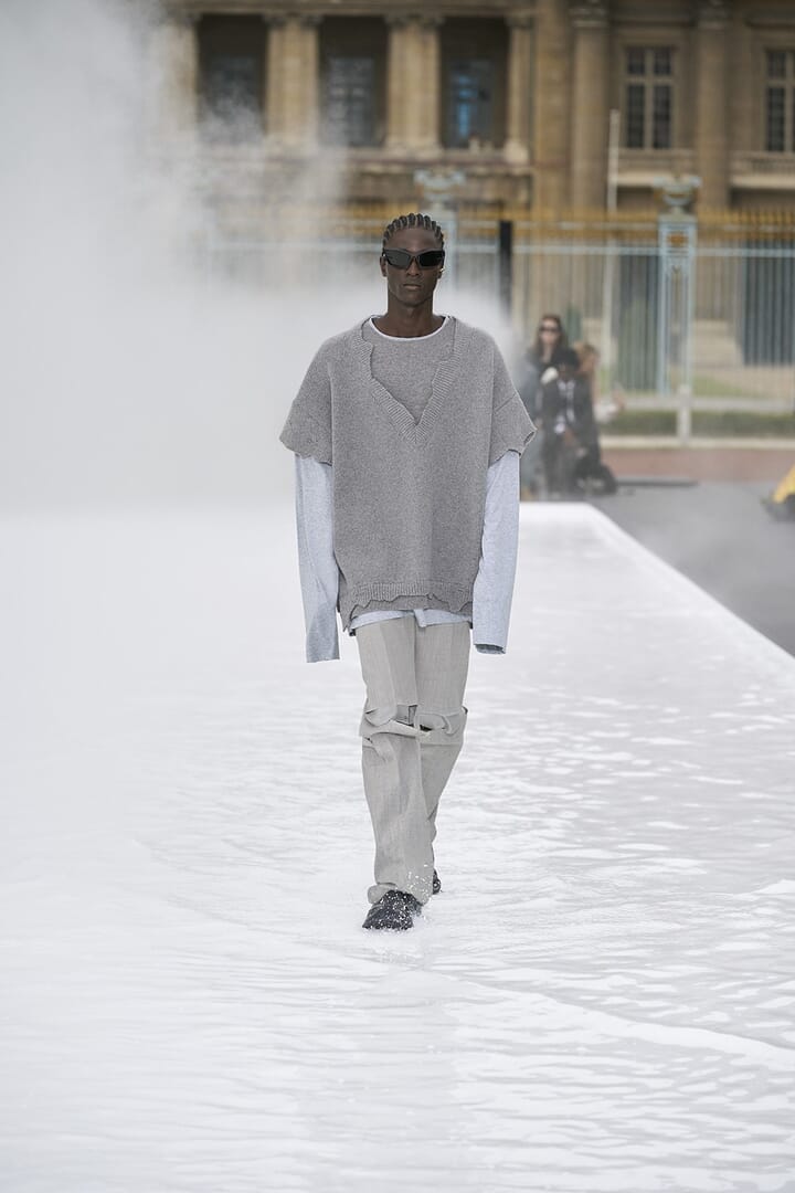 GIVENCHY | HOUYHNHNM（フイナム）