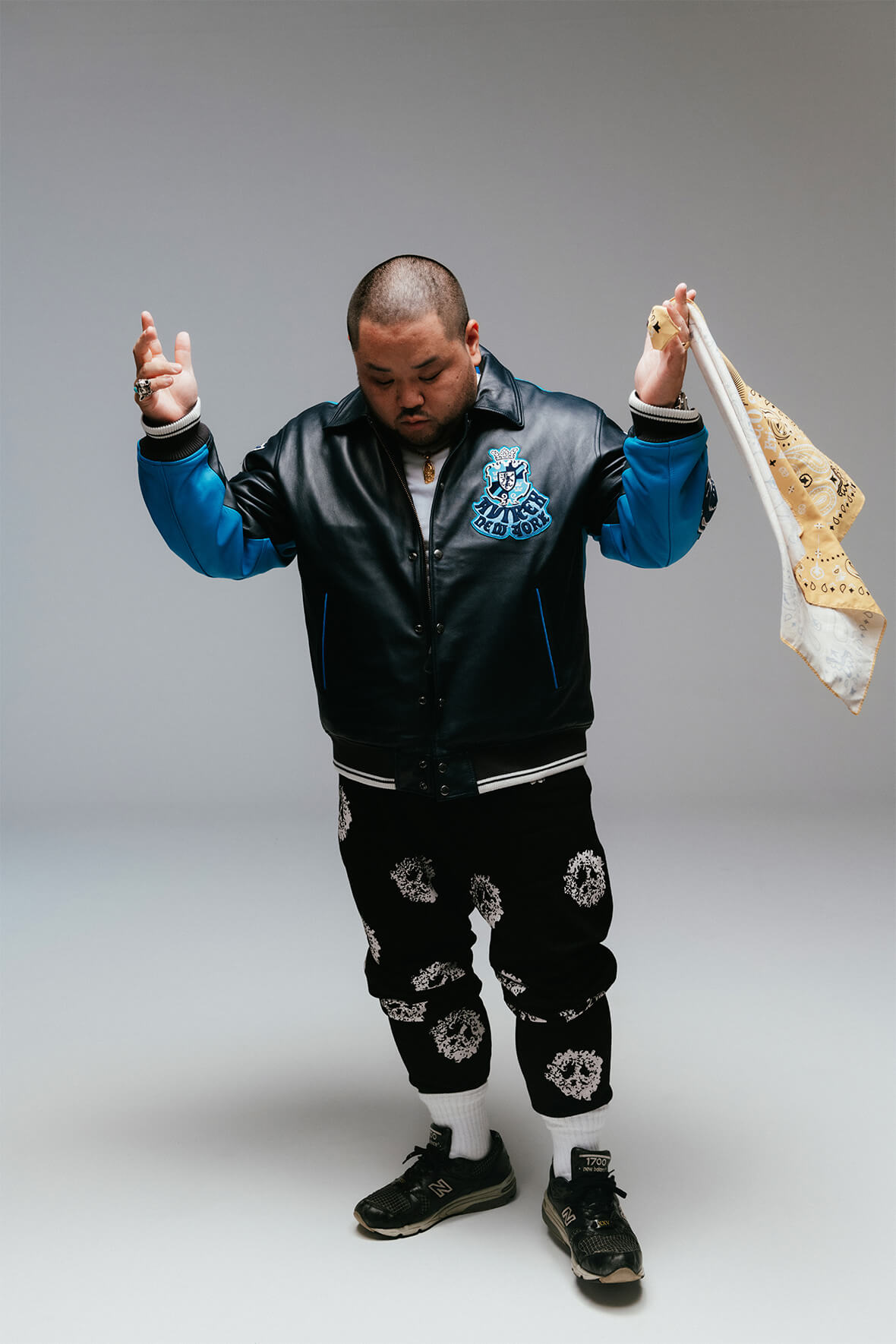 Rapper C.O.S.A.'s current location as projected by Avirex. | feature | HOUYHNHNM (HOUYHNHNM)