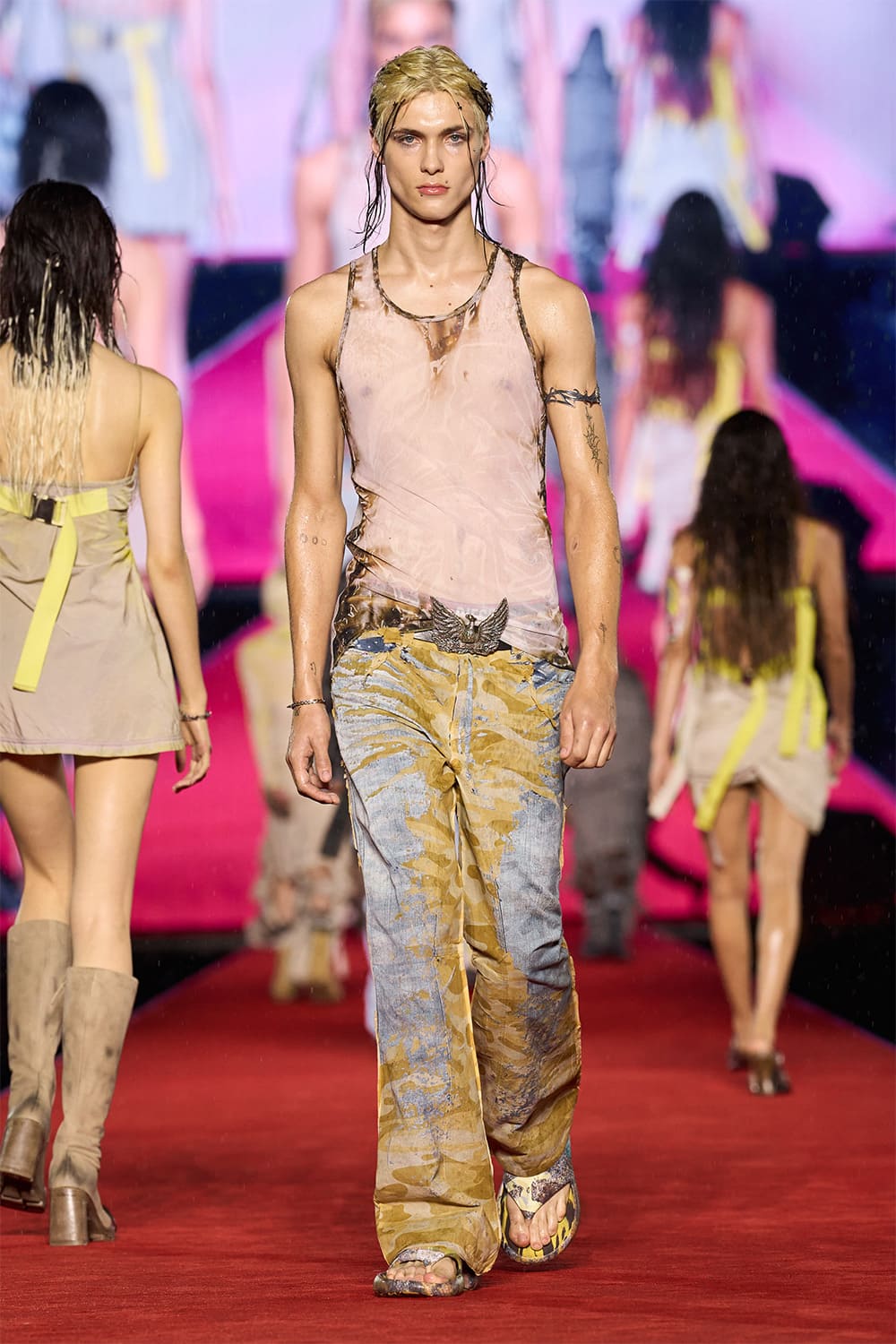 DIESEL | HOUYHNHNM（フイナム）