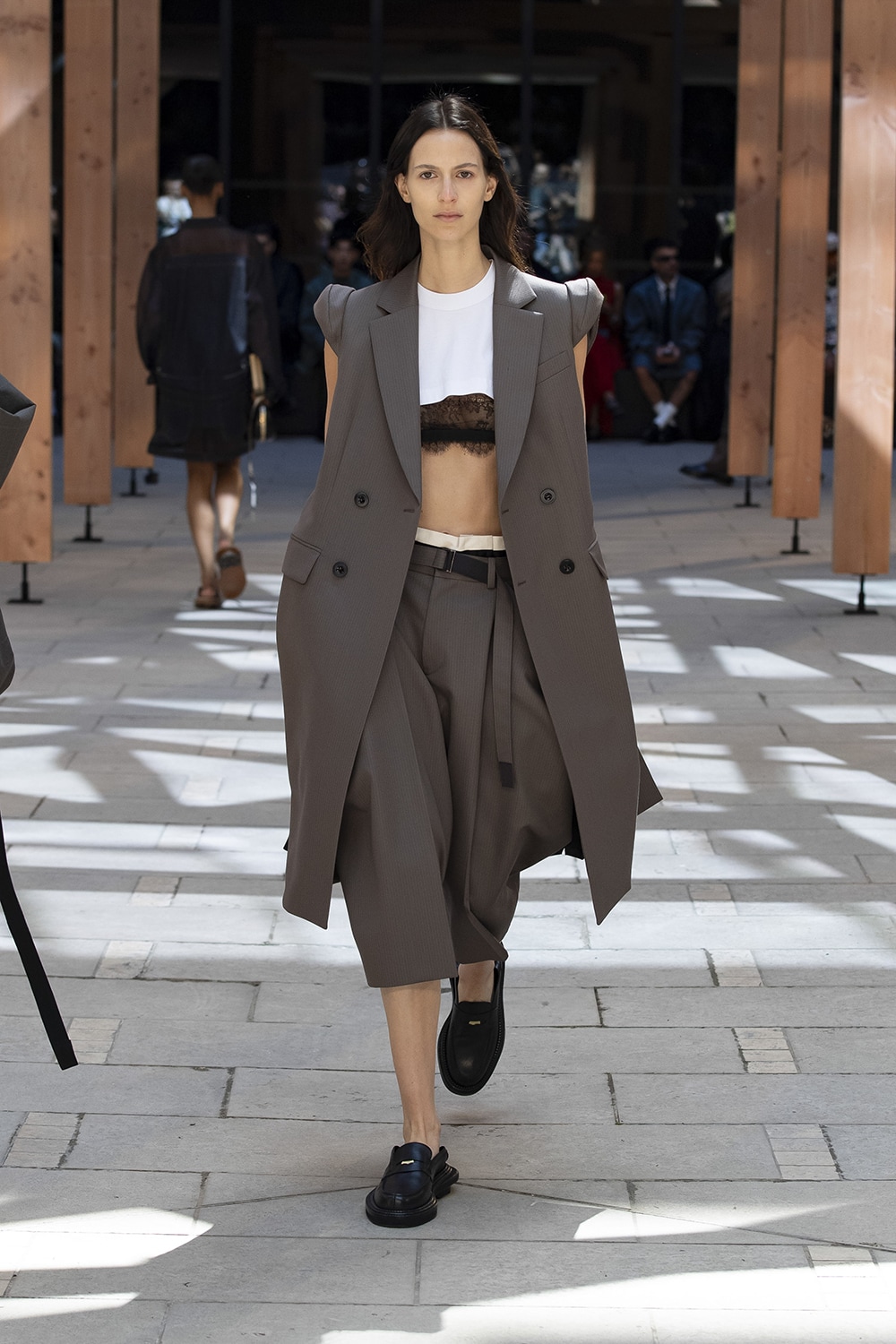 sacai | HOUYHNHNM（フイナム）