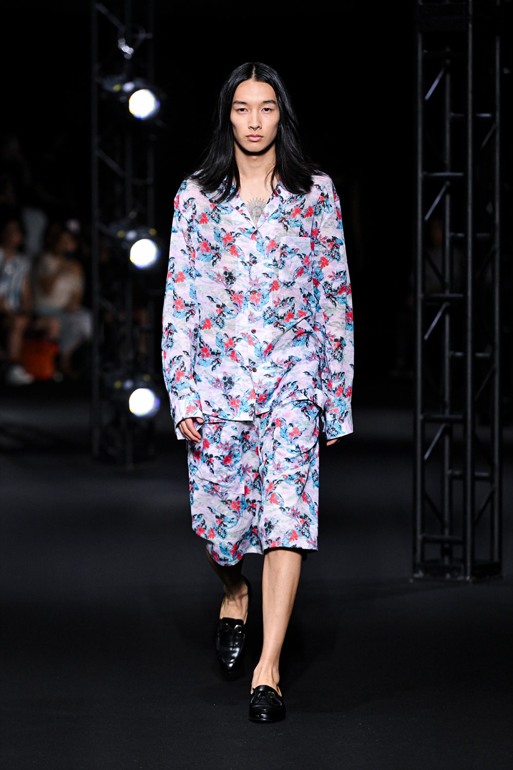 sulvam | HOUYHNHNM（フイナム）